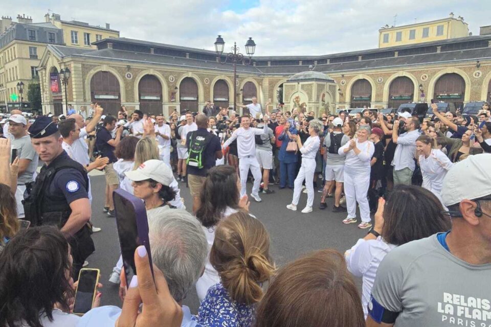 JO Paris 2024. La flamme olympique dans les Yvelines : on a vibré ...